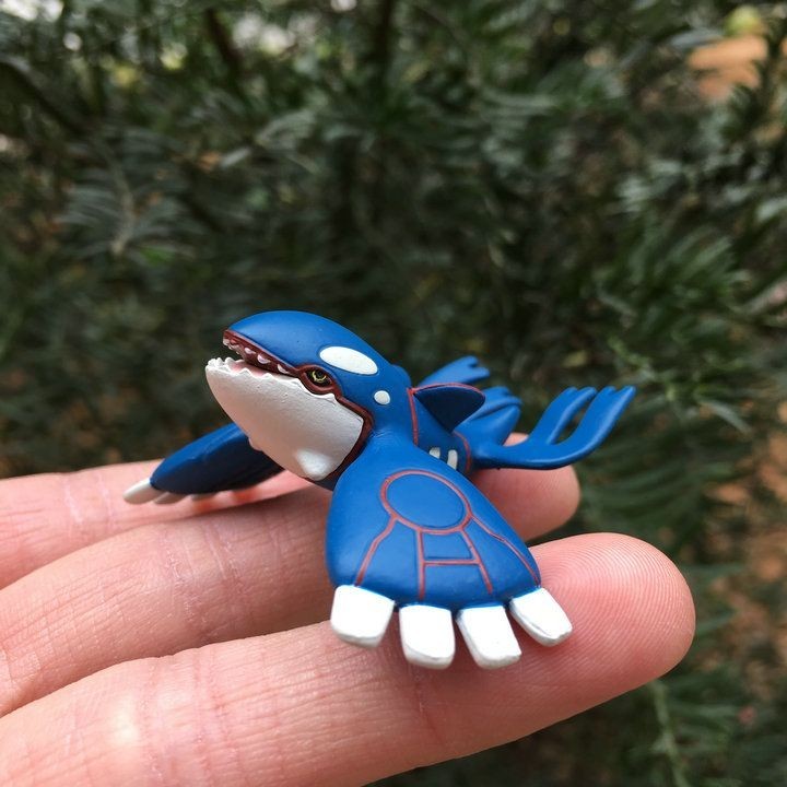 Genuine Bulk Cargo Kyogre Kyogre Magic Pokemon Pokemon Doll Garage Kits ...