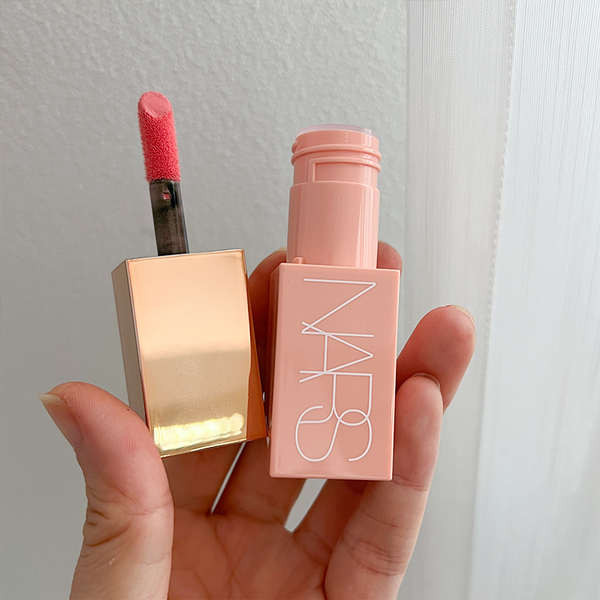 blush blush on Nars Nars New Small Pink Gold Liquid Blush Sample Milk ...