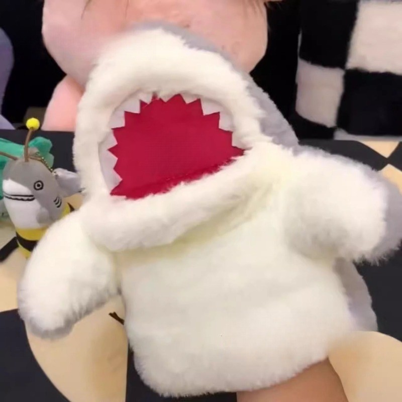 20cm Popular Shark Hand Puppet Gloves with Open Mouth Gloves Hand ...