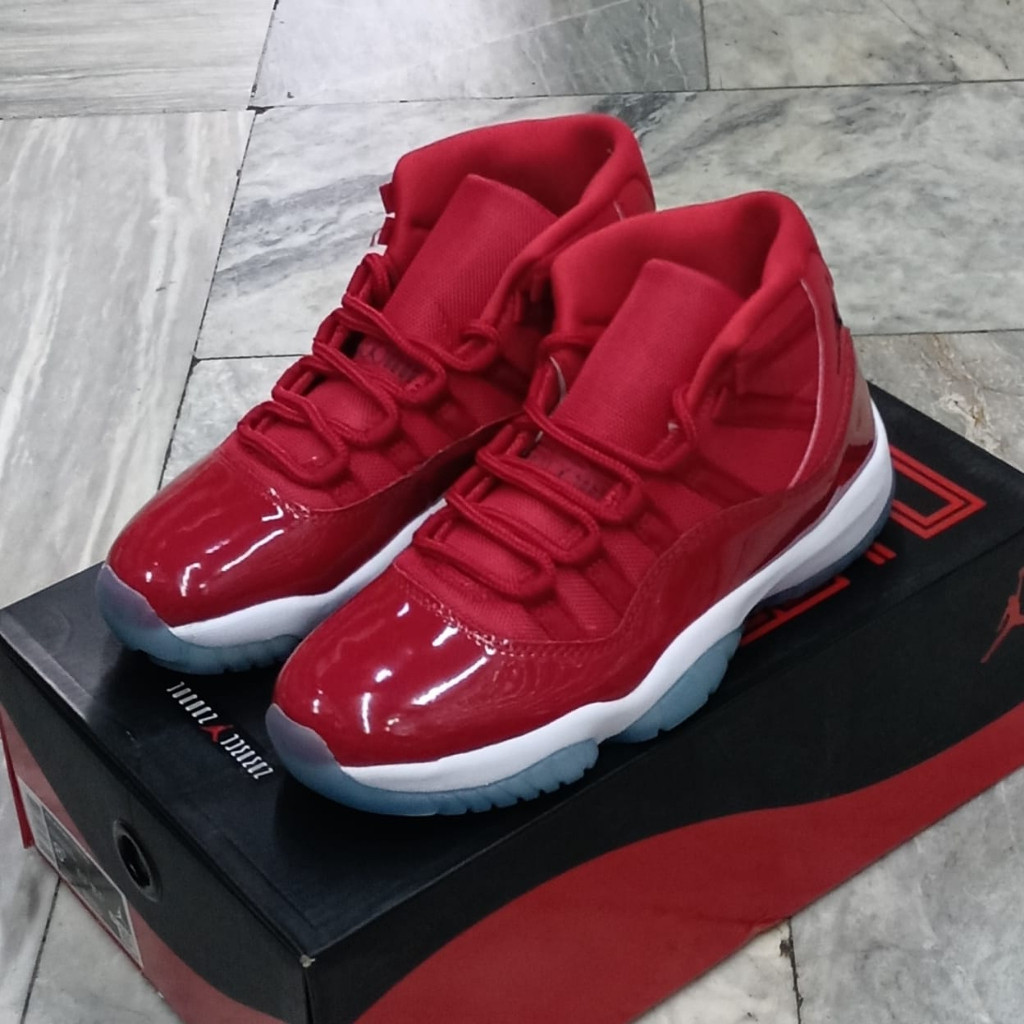 Jordan 11 Shoes With Free Socks Original Eqpt Manufactured Not Class A ...