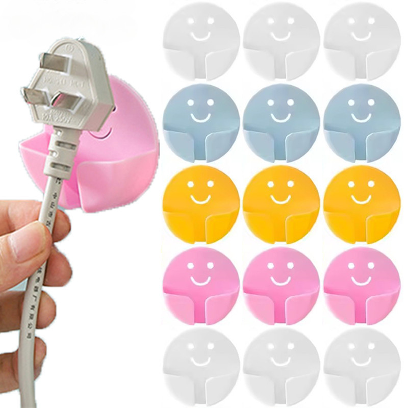 Smile Face Plug Storage Hooks / Nail-Free Seamless Adhesive Plug Fixed ...