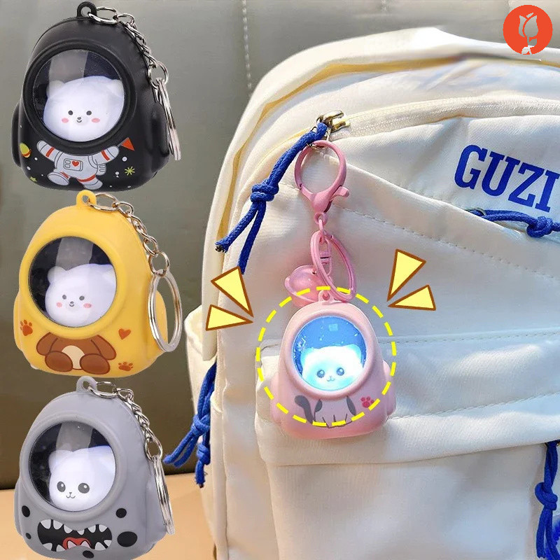 Creative Cartoon Spaceman Night Light Key Ring- Cute Bear Cat Space ...