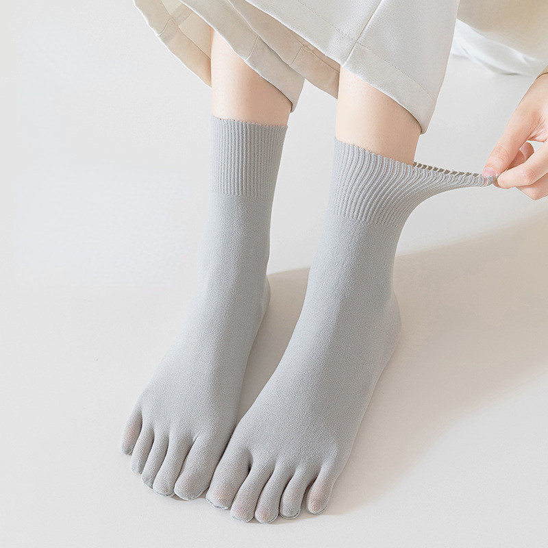 Women Five Finger Long Socks Lycra Band Deodorant Antibacterial Sports ...