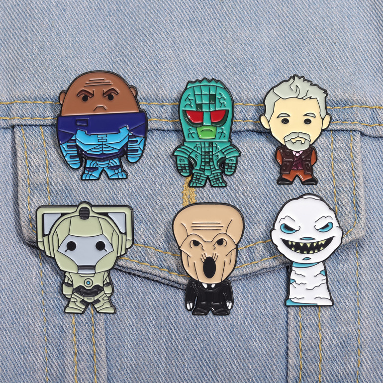 Sci-fi Movie Cartoon Character Brooch Robot Monster Horror Metal Badge ...