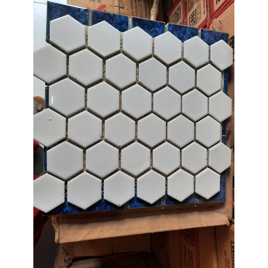 PUTIH Best Ceramic Wall Kitchen/Kitchen Set Hexagonal Glossy White HEX2 ...