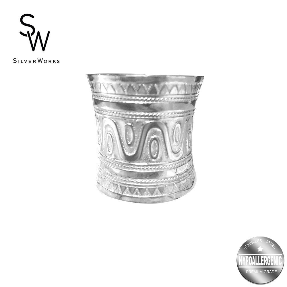 Mio Mio by Silverworks Cuff Bangle With Ethnic Design - Fashion ...