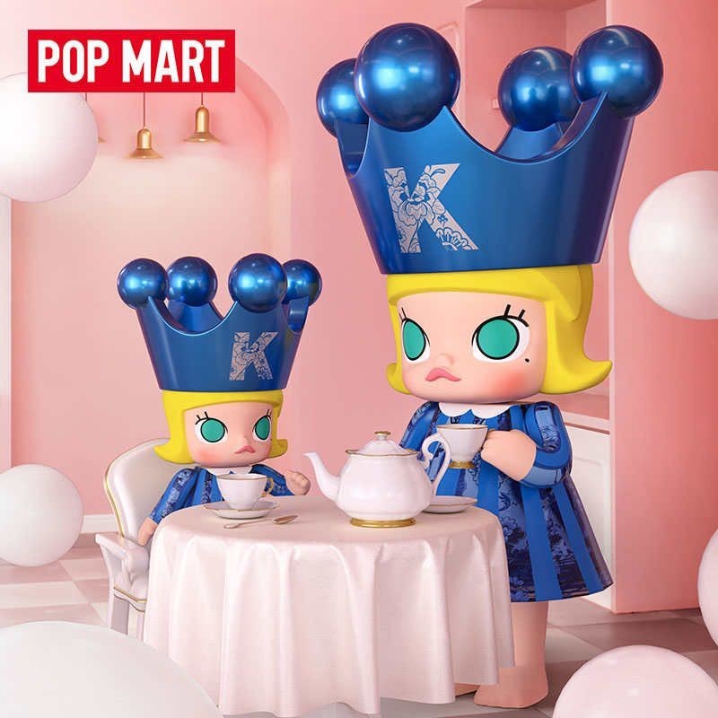 POPMART POPMART MEGA ROYAL MOLLY100% Born Princess Hanging Card Figure ...