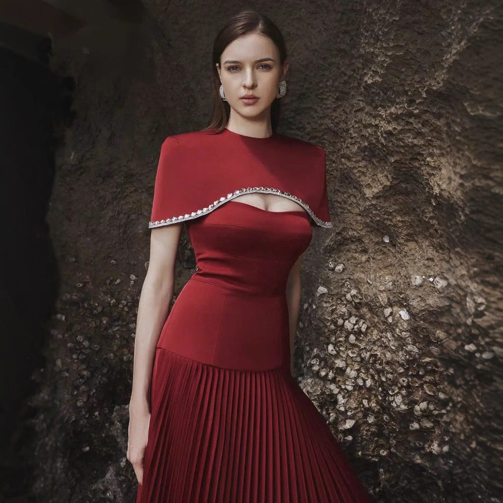 Niche Design Design Design Beaded Small Cloak Two-Piece Dress Pleated ...