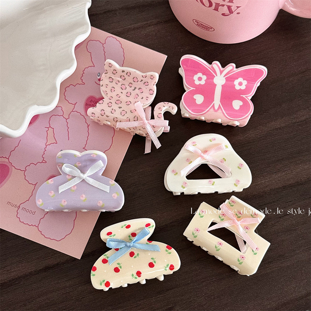 Cute floral bow grab clip, small hair clip, half tie hair on the back ...