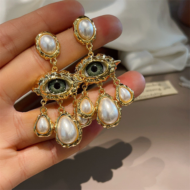 French Exaggerated Big Eyes Fashion Pearl Water Drop Earrings | Shopee ...