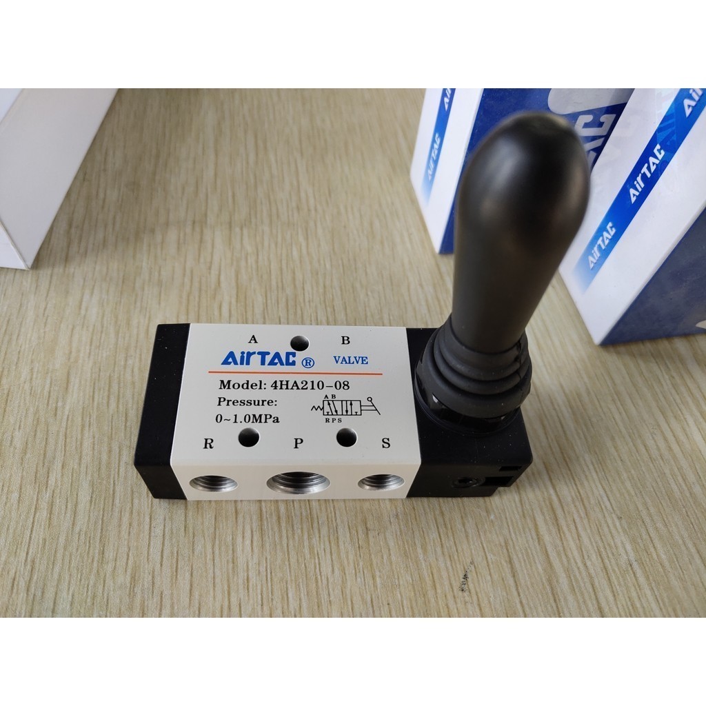 Pneumatic Air Hand Control Valve 5/3 Way 5/2 Way 4H210-06 4HA210-08 4H310-08 4HA33010 Spring ...