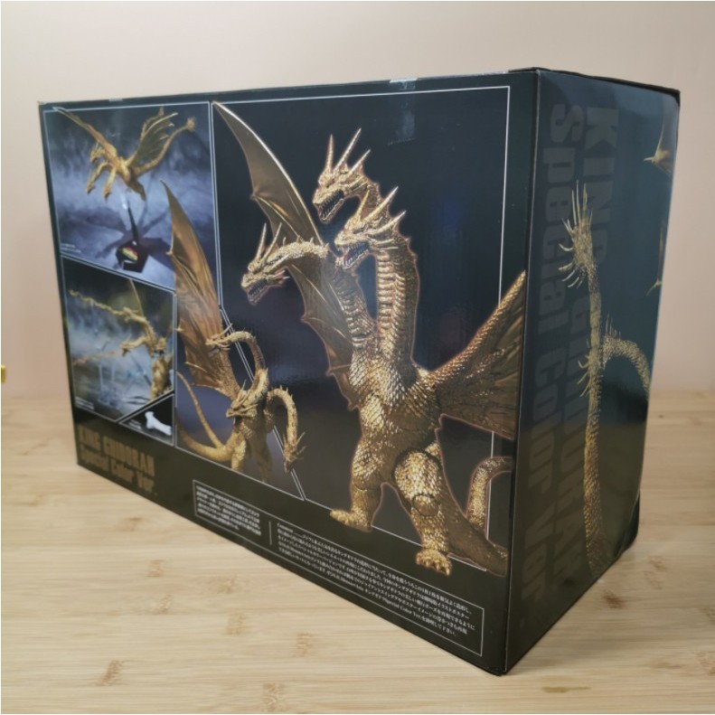 Godzilla 2, the King of Monsters, Raton, the King of Magic, the ...