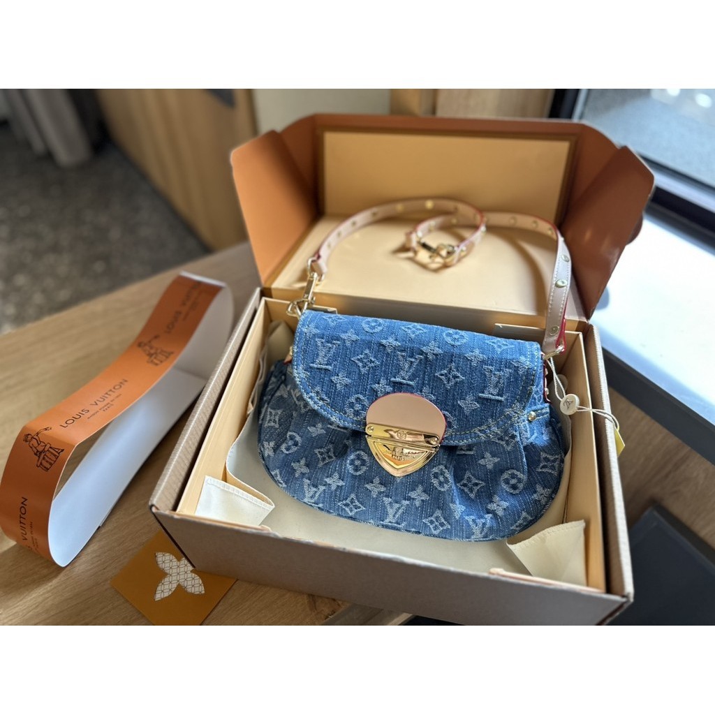 L Sunset Denim Ingot Underarm Bag Women's Shoulder Bag (With Box ...