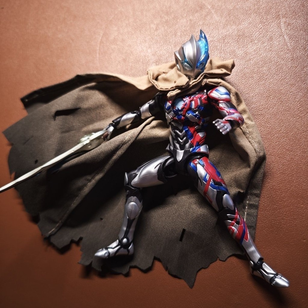[Happy Anime Free Shipping]shfBrezer Cloak Assembly Model Mech ...