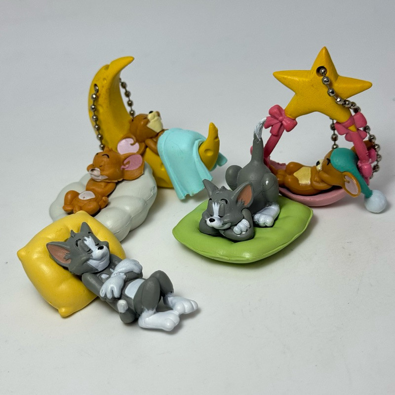 Tom and Jerry Nights Sleep Collection Set of 5 figurines and Keychains ...