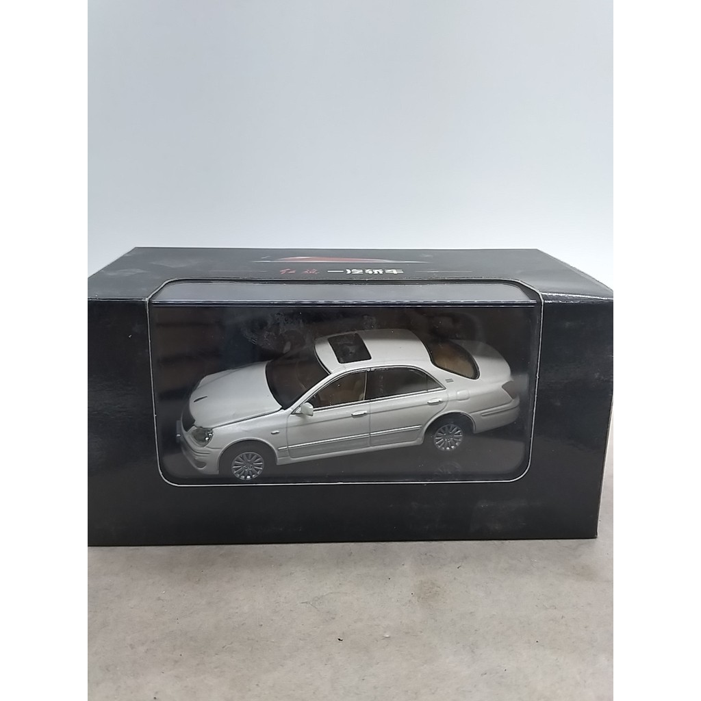 First Car Red Flag Prosperity Alloy Car Model 1/43, Out of Print White ...