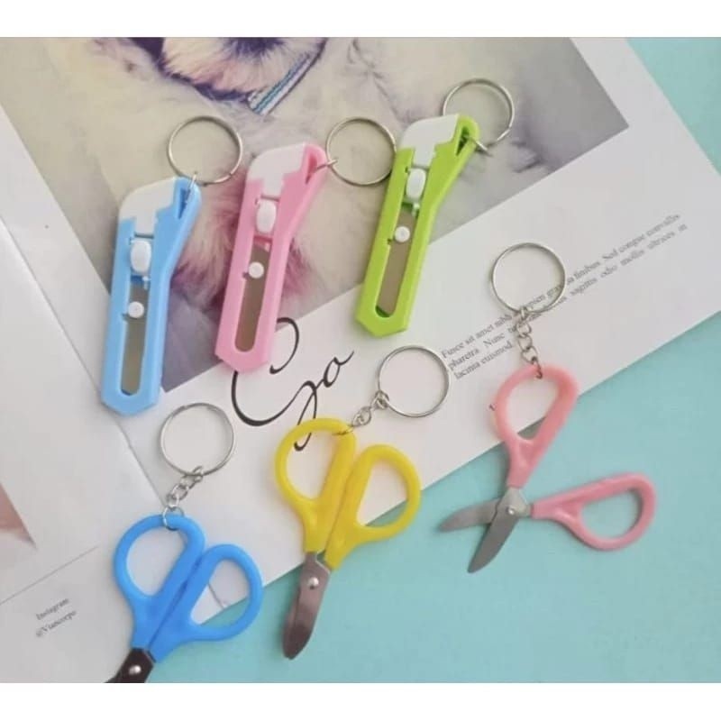 GANTUNGAN Cutter Keychain/MINI CUTER KUNC Chain/MINI Scissors Keychain ...