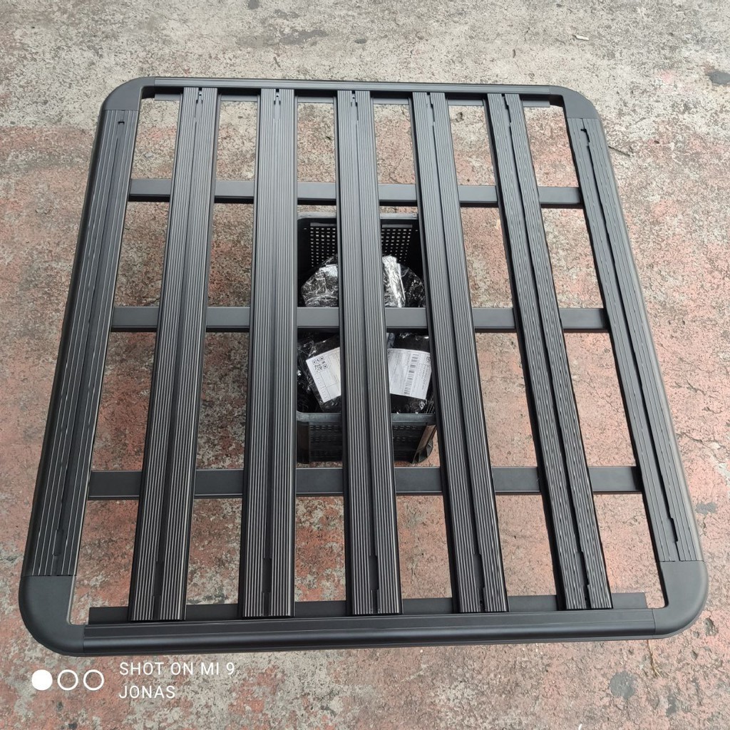 Hard aluminum flat rack universal roofrack 135cm x 125cm | Shopee ...