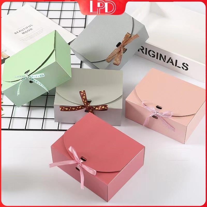 Brown/white Clamshell w/ribbon cardboard pastry gift box bowknot box ...