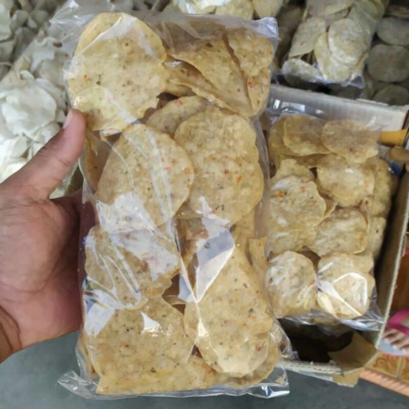 Chips / Krupuk Lamuk Emplek Typical of Kediri / dry cassava starch ...