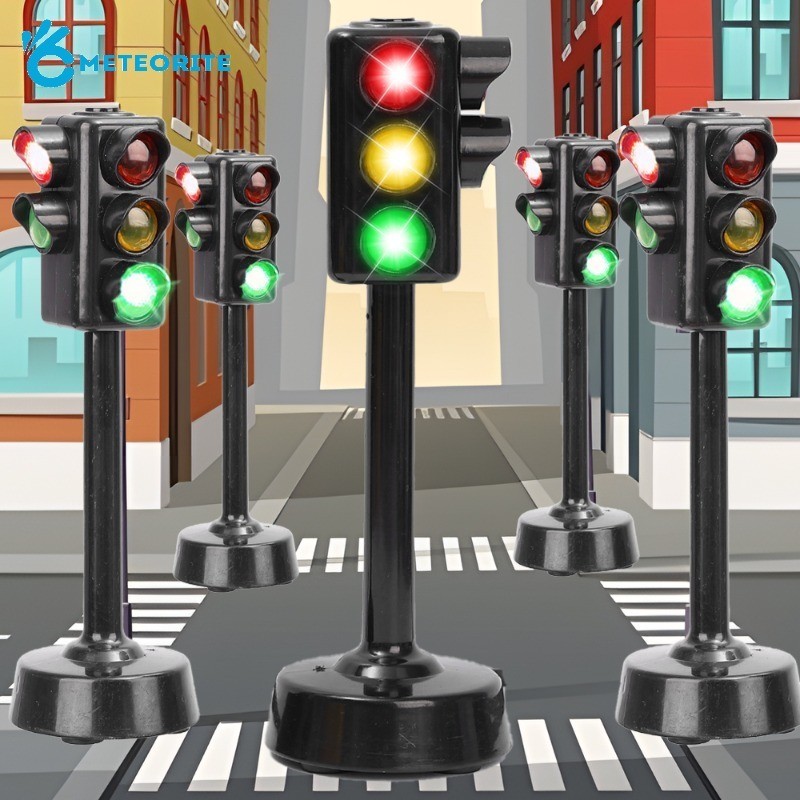 Funny Plastic Traffic Light Model - LED Pretend Play Signal Lamp Toy ...