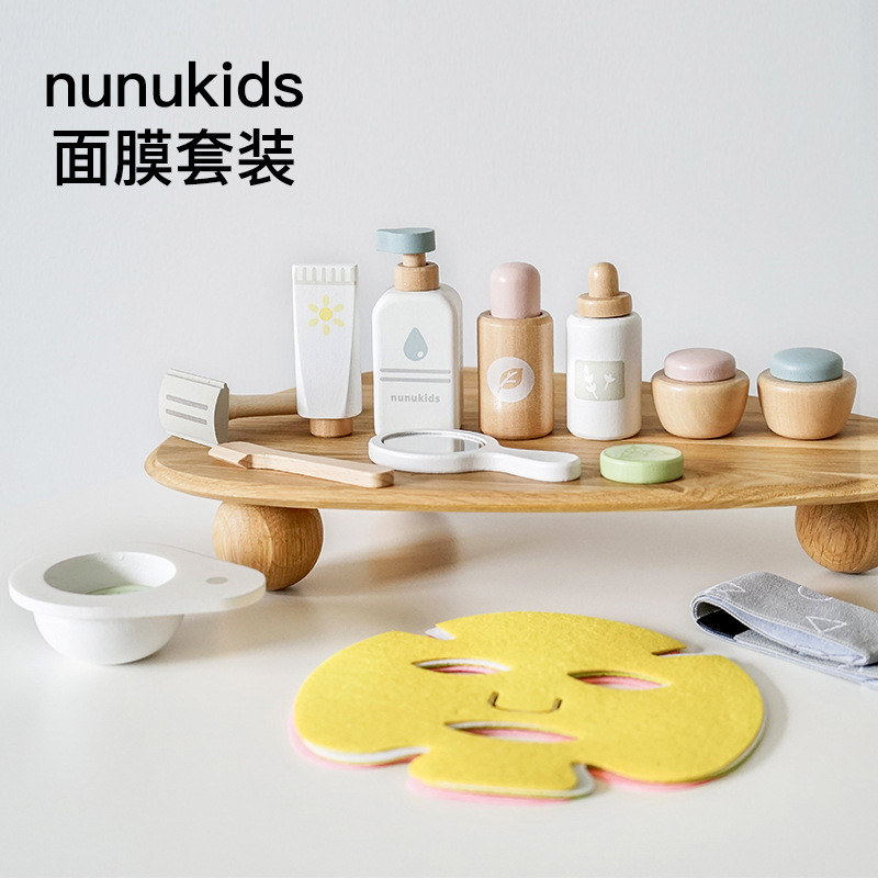 Nunukids Children's Face Mask Set Toy Little Girl Dressing Table ...