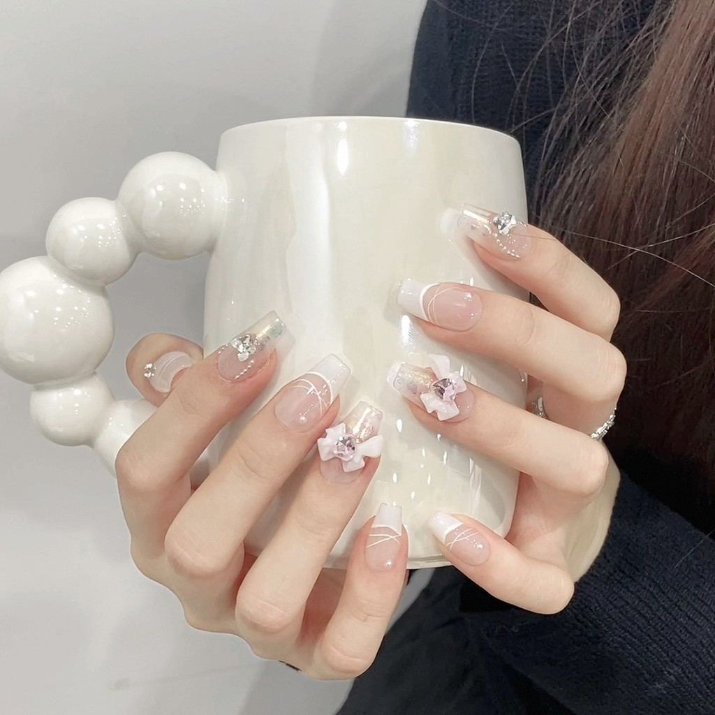 [Yihe Manicure] Pure Handmade Phototherapy Wearable Nails Capture ...