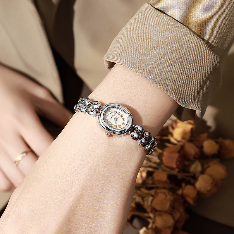 Fashion Women Watches Small Oval Shape Bracelet Wristwatches Light ...