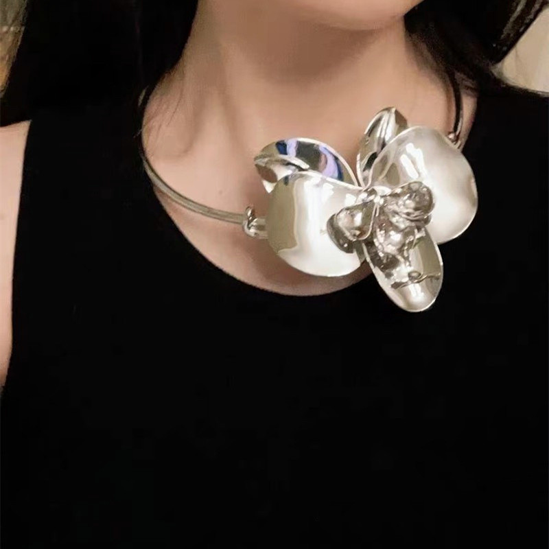 European and American atmospheric personality metal silver three ...