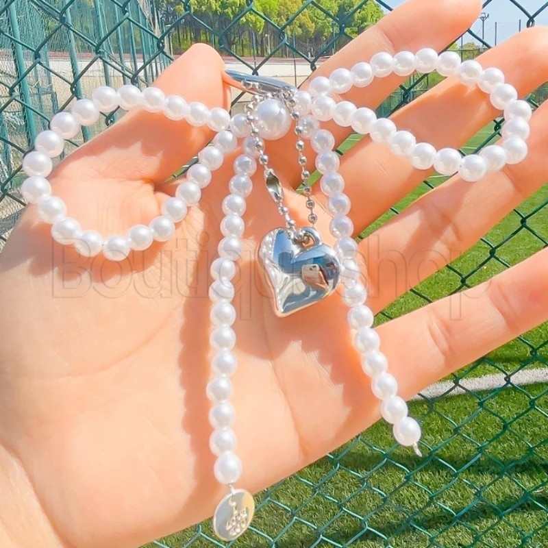 Korean Sweet Pearl Bow Keychain - Heart Pendant Keyring - Delicate ...