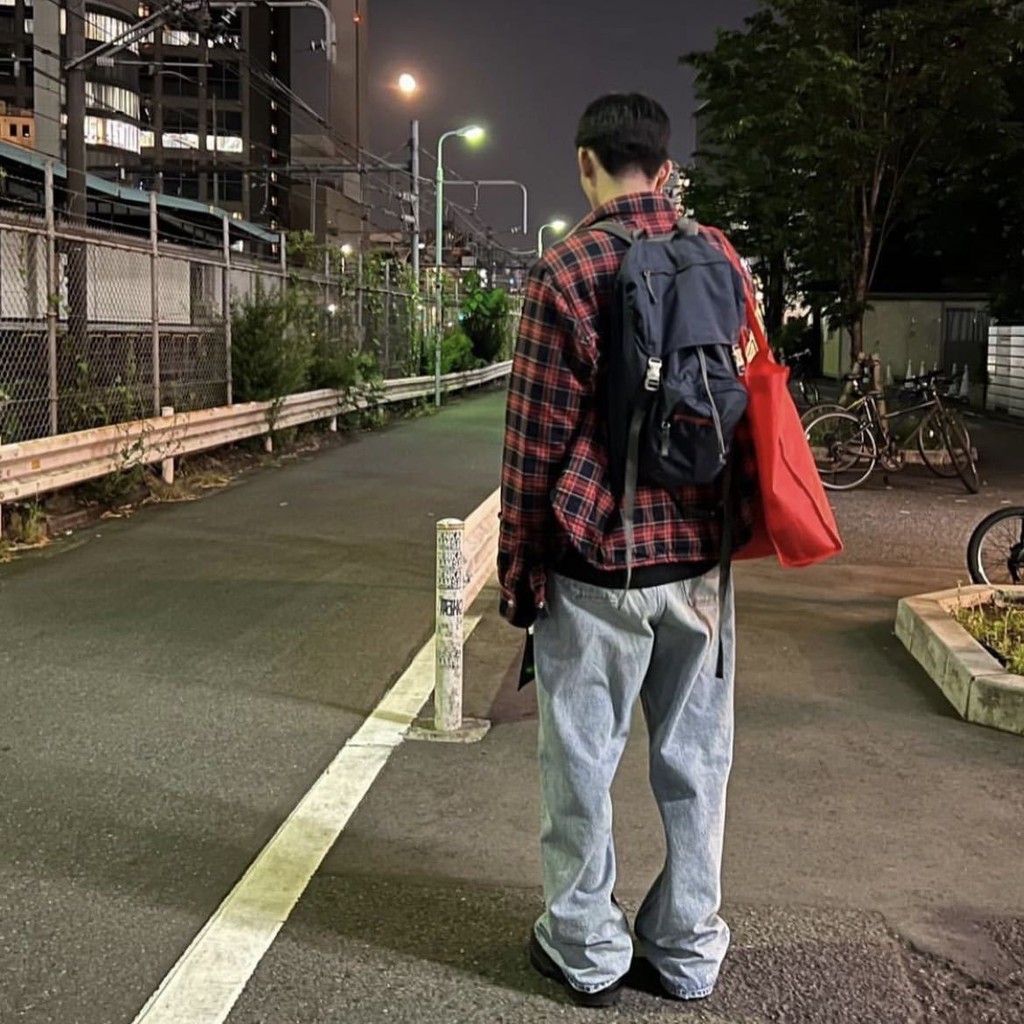 Wide Leg Worn Looking Washed-out Destroyed Washed Blue Jeans kenijima ...