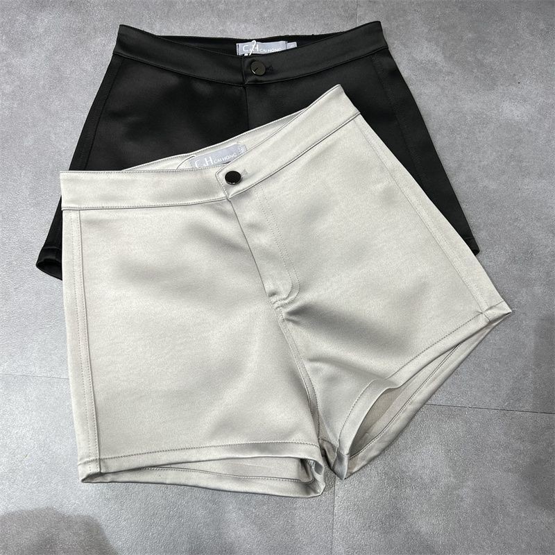 European American Fashion High Waist Simple Slimmer Look Shorts 2024 ...