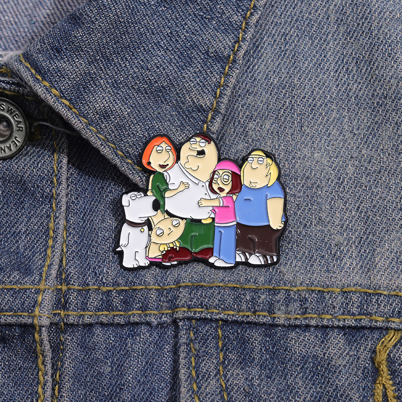 Family Guy Cartoon Brooch Anime Metal Backpack Badge Fashion Clothing ...