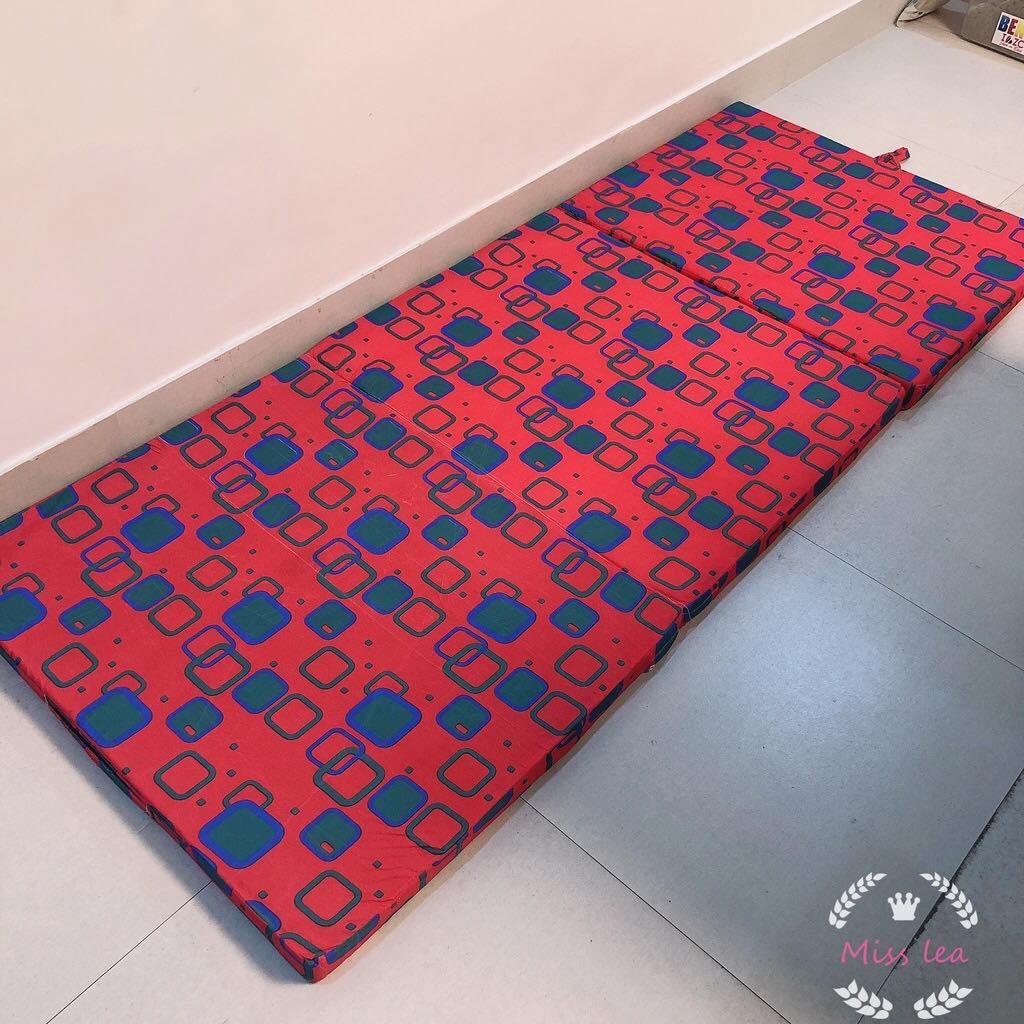 Three ply Foldable foam bed foldable bed mattress(foam with cover ...