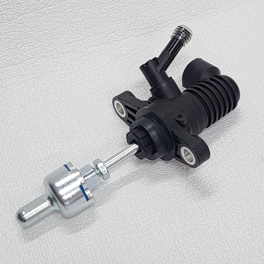 Clutch master Cylinder for Toyota Hiace D40 Commuter 2005-2015 31420 ...
