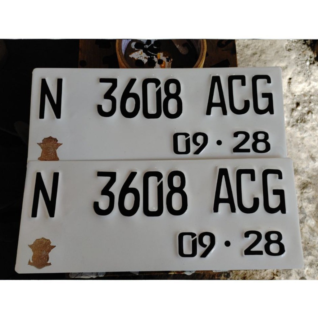 PUTIH Variations Of The logo Number Plate Sticker MTR White Latest Font ...