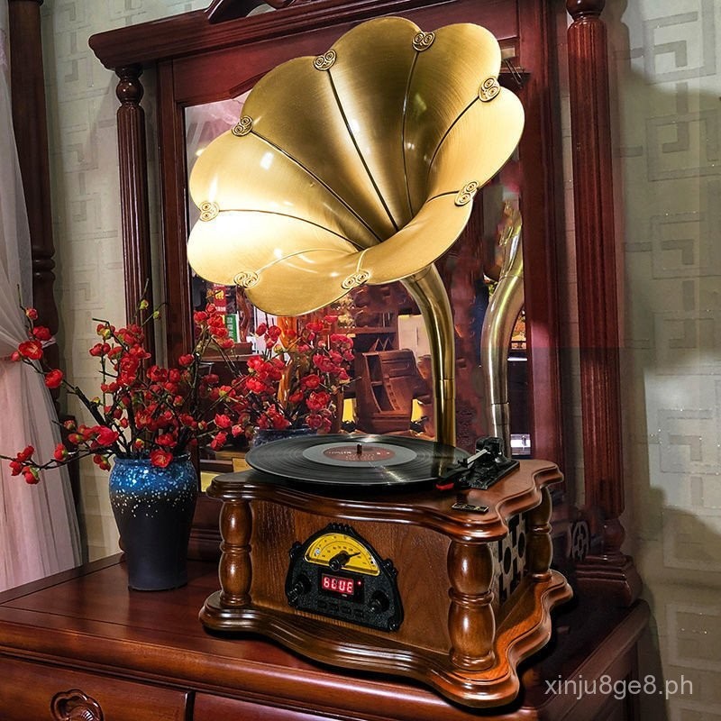 Retro Phonograph Vinyl Record Player Classical Old-Fashioned Record ...