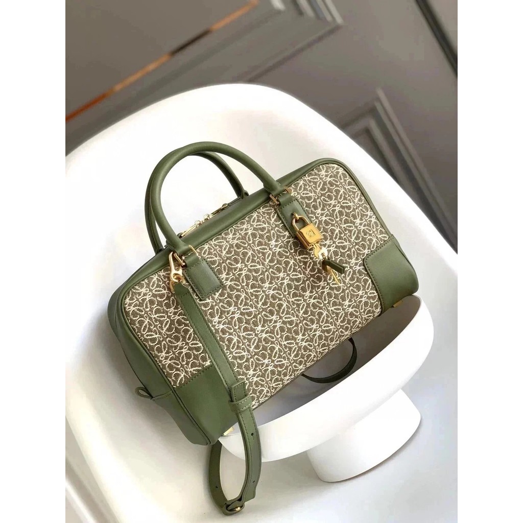 LOEWE LOEWE Latest Style Handbag Jacquard Cloth Wagyu Leather Shoulder ...