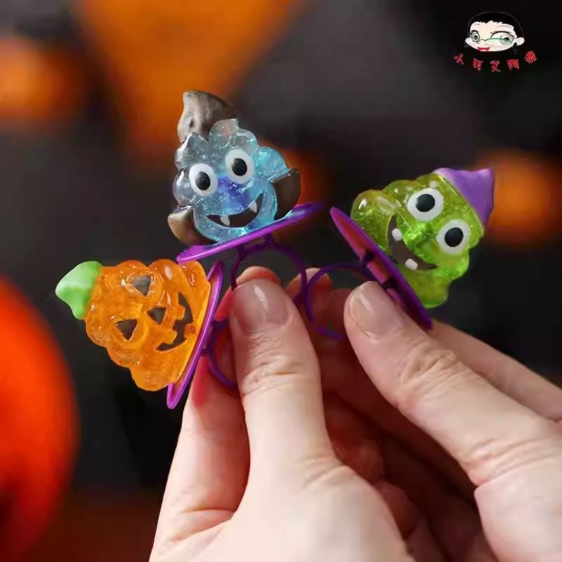 Halloween Funny Poop Ring Hard Candy Tricky Lollipop Realistic Mixed ...