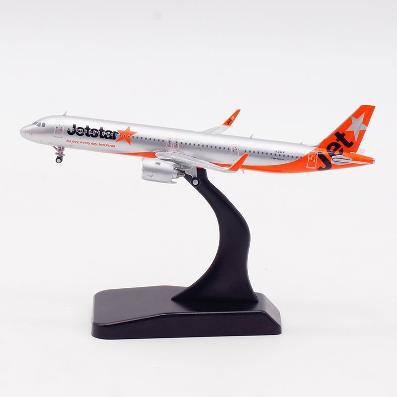 JC Wings 1: 400 Japan Jetstar Airlines Airlines A321neo JA26LR Alloy ...