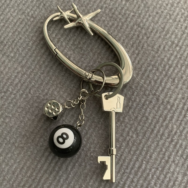 Original star oval high-end keychain trend niche black 8 waist ornament ...