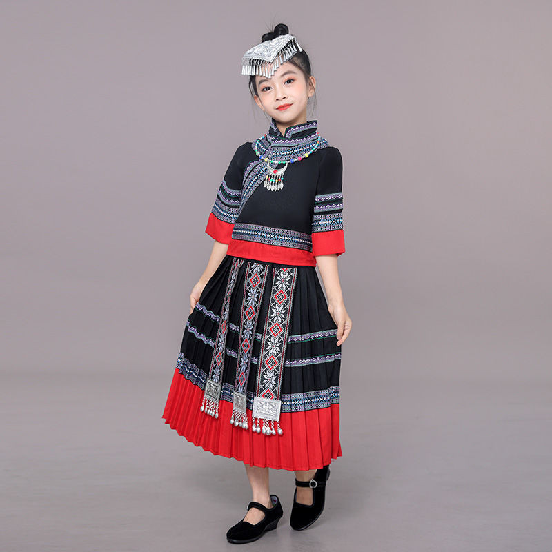 Southeast Asian Traditional Costume Vietnam Thailand Myanmar Laos ...