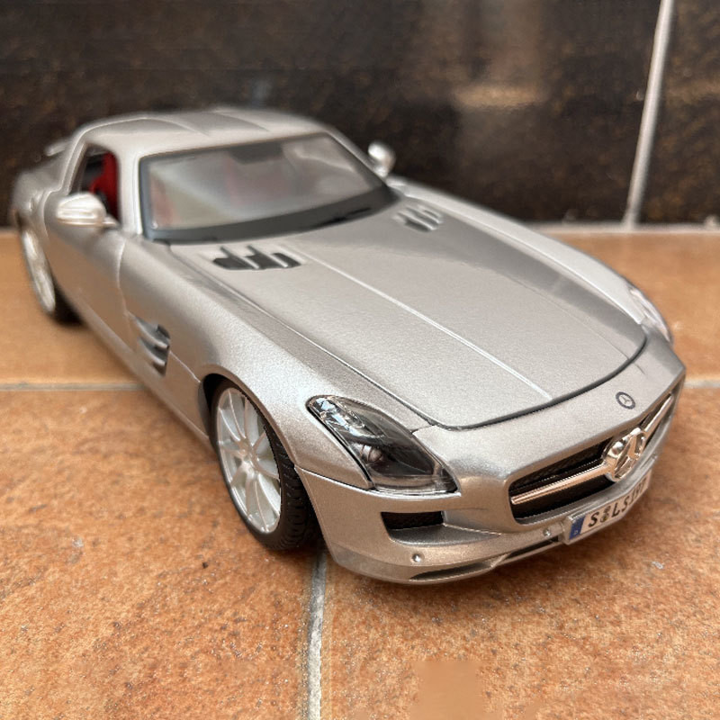 1: 18 Mercedes-Benz AMG Green Devil GT-R Car Model Sports Car Large Car ...