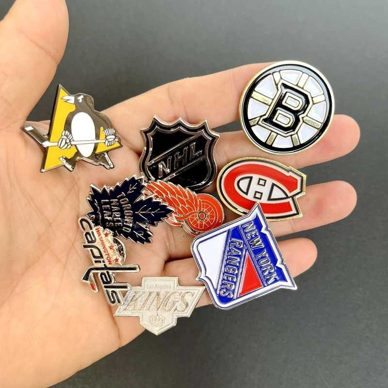 Red Wings for Fans NHL PIN metal Brooch America Ice Hockey Team ...