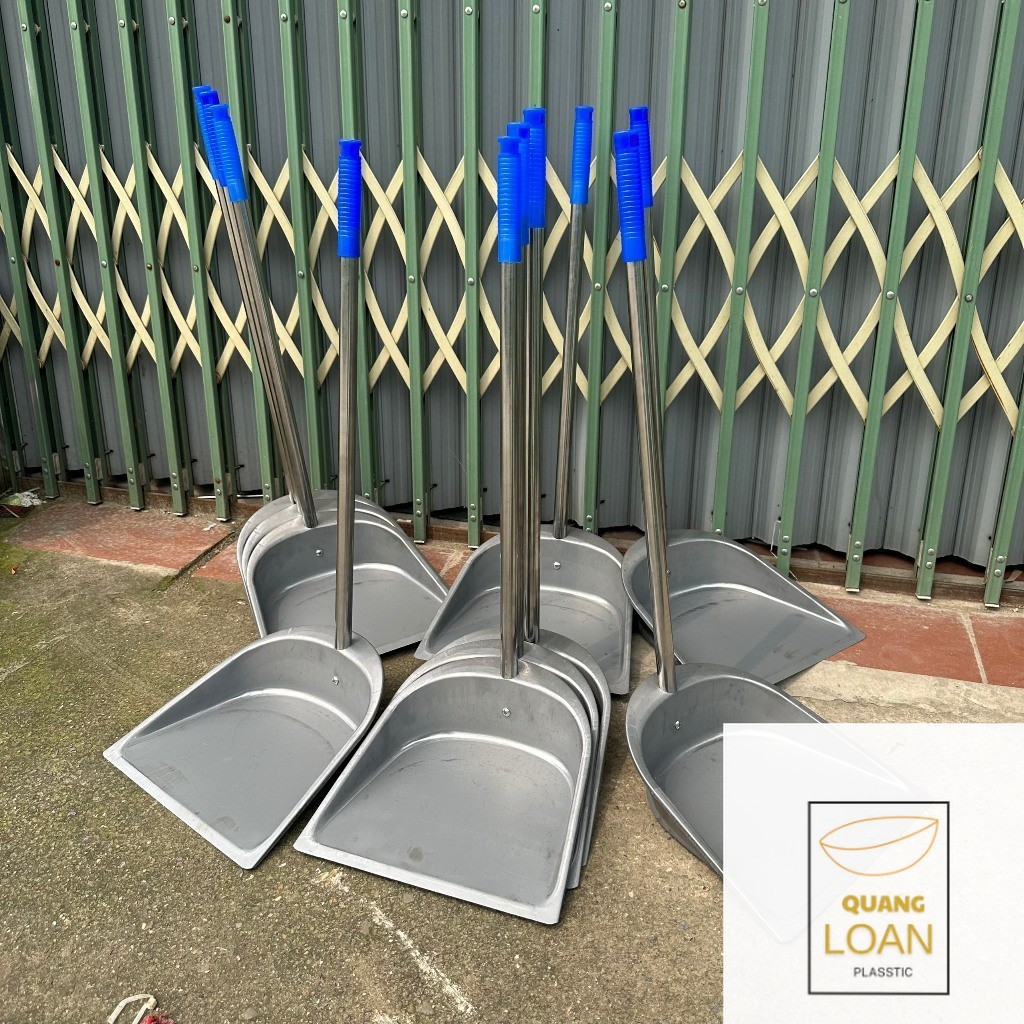 Long-handled stainless steel dustpan, super durable metal dustpan with ...