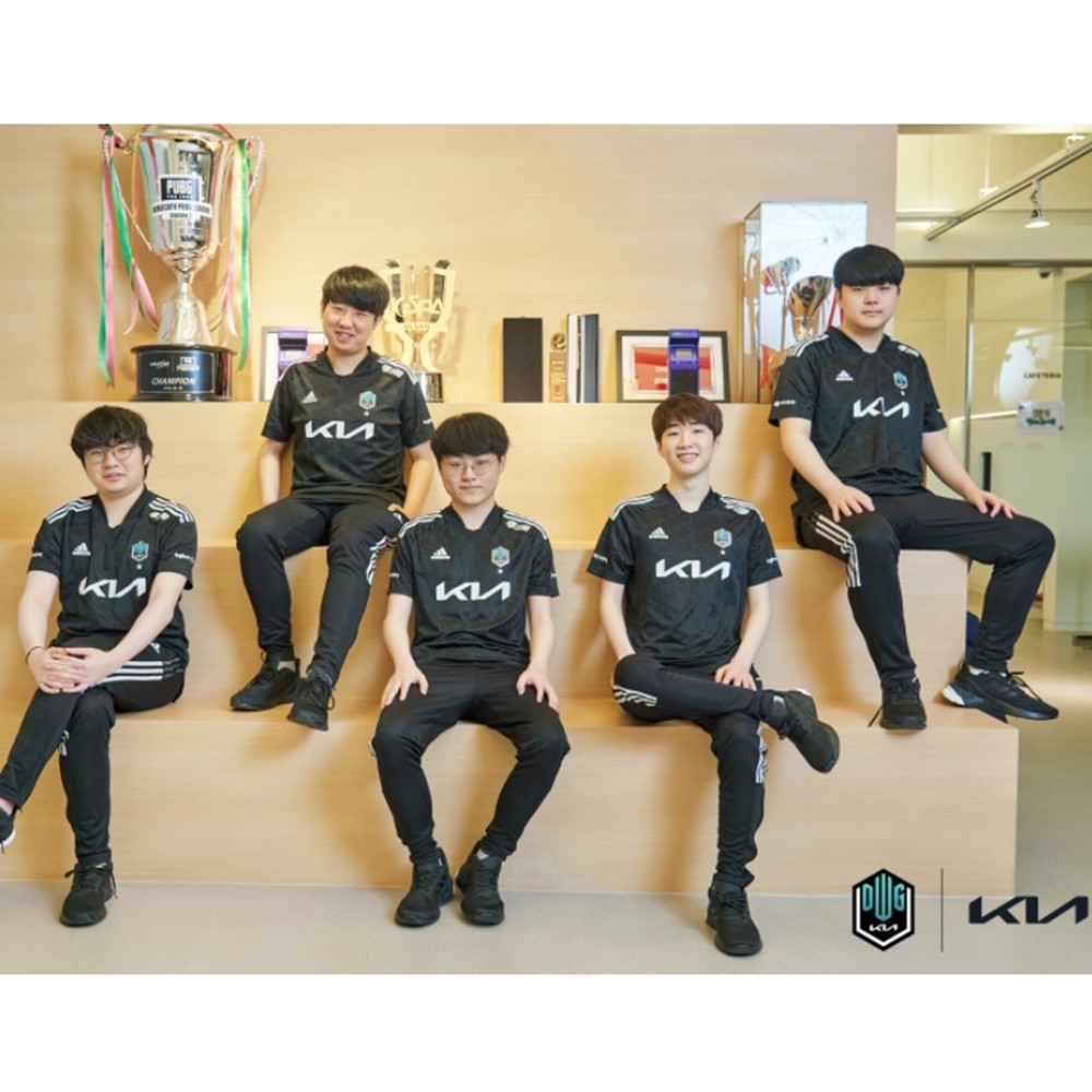 2022 The Strongest DWG Team "Showmaker"and"Khan" Same Uniform Shirt ...