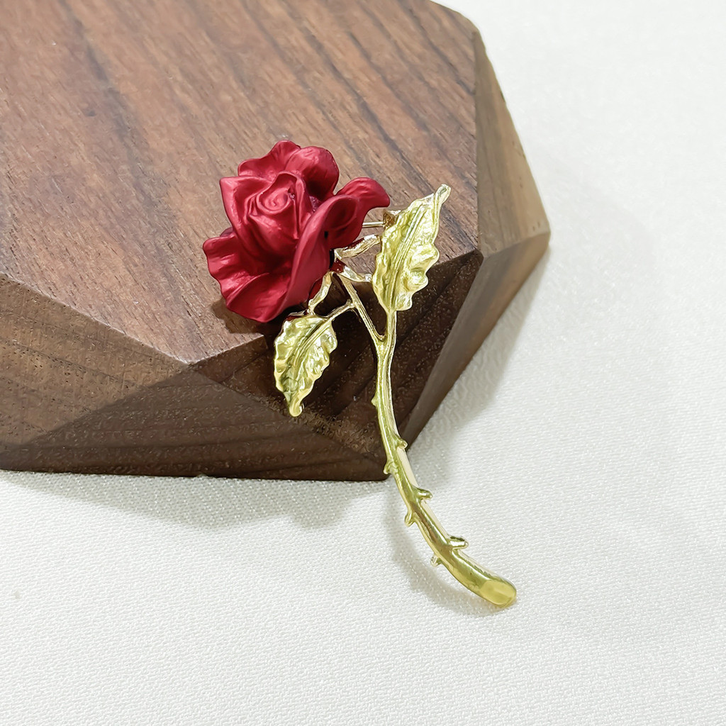 French Romantic Red Rose Brooch Women's Beautiful Flowers Exquisite And ...