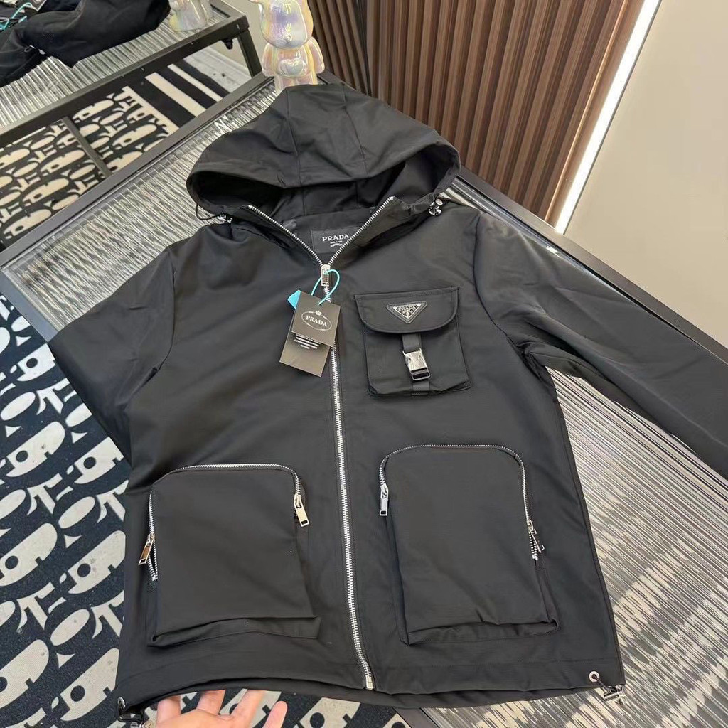 New Triangle Logo Tooling Hooded Jacket | Shopee Philippines