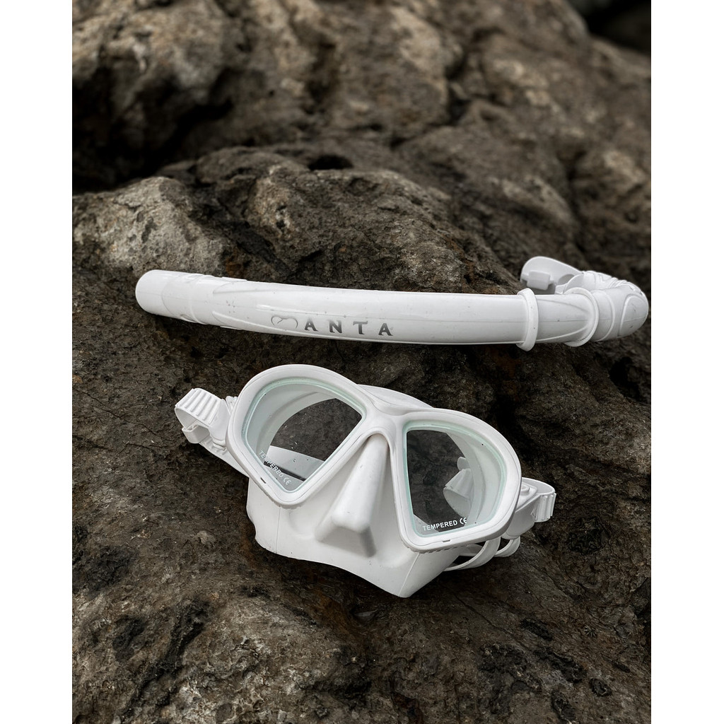 Manta TG White (Low volume mask for freediving and spearfishing ...