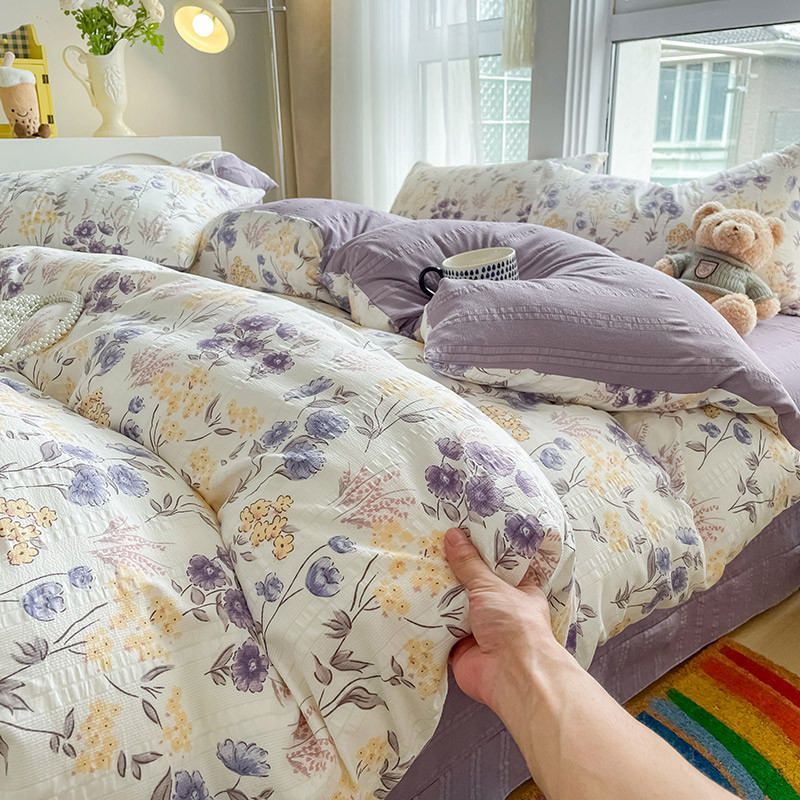Jacquard Cloud Yarn Cotton Four-Piece Set Quilt Cover Set Small Floral ...